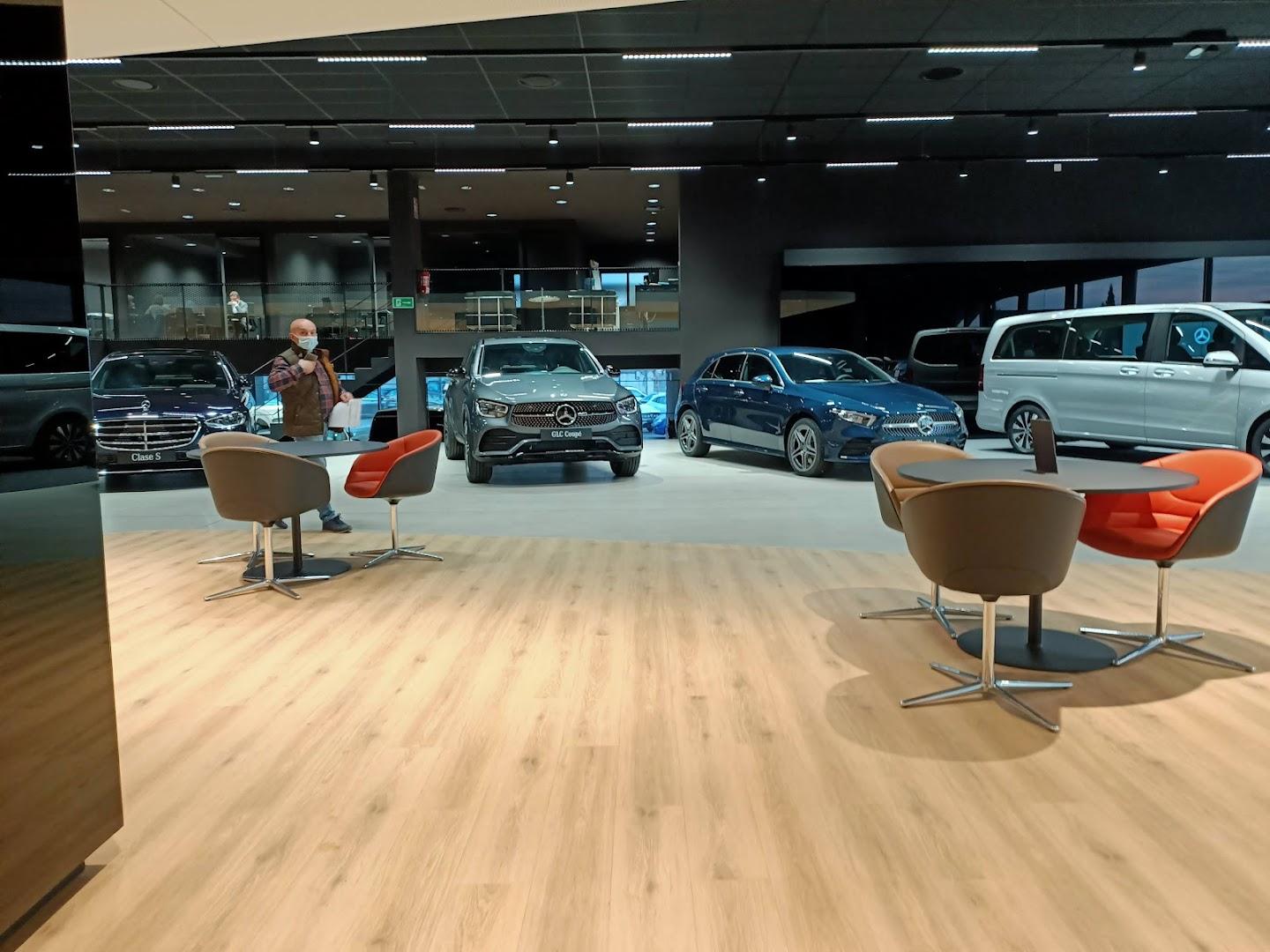 Mercedes-Benz Granada Premium - Peligros - MiConcesionario