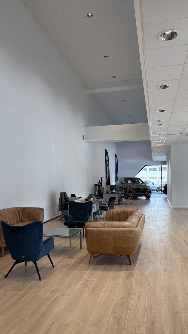 Mercedes-Benz LG Barcelona Castelldefels - MiConcesionario