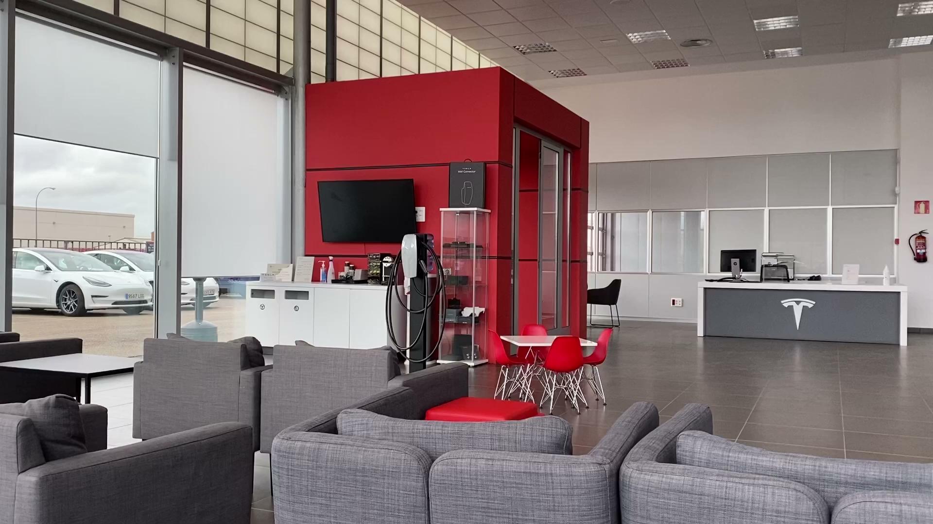 Tesla Center Madrid Fuenlabrada - MiConcesionario