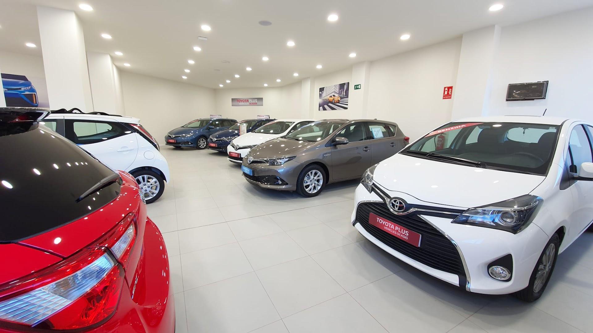 Toyota Plus Ocasión Concesionario Oficial Toyota - Ippon Motor Vallès ...